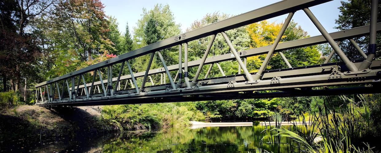 Can Modular Pedestrian Bridges Be Customized for Specific Locations ...