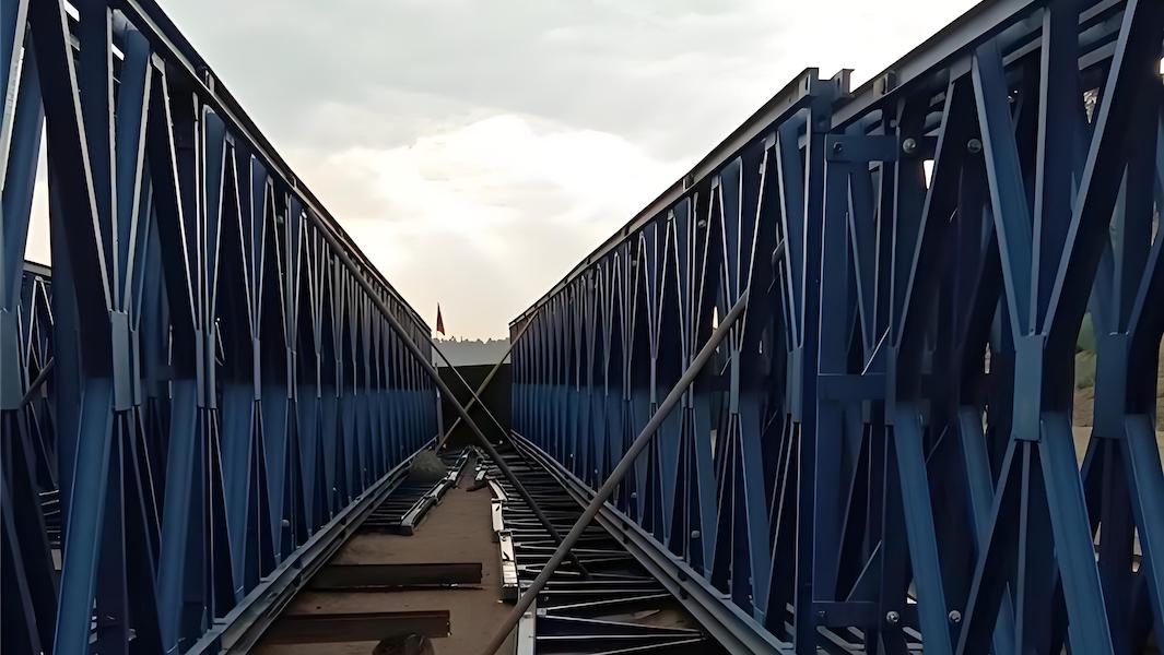 Are Simple Pedestrian Bailey Bridges suitable for vehicle traffic ...