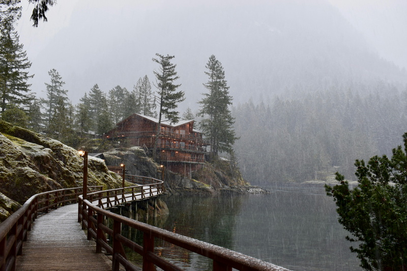 Why Some Foot Bridges Are Wider Than Others news - EVERCROSS BRIDGE