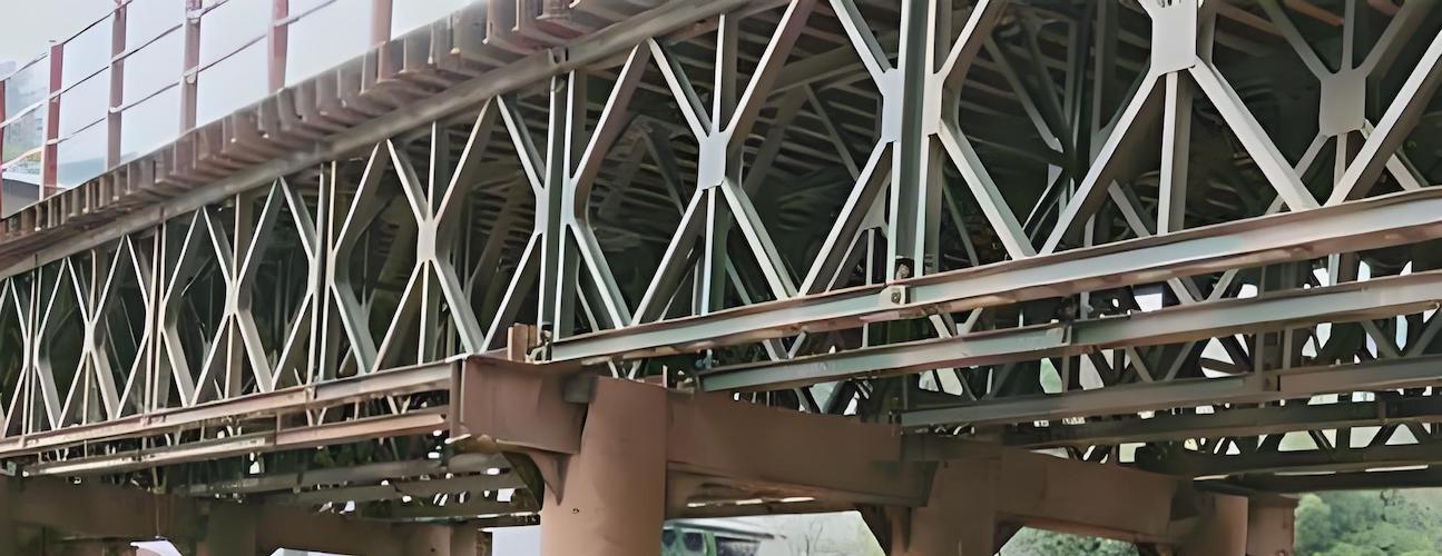 Qual è la capacità di carico massima di un ponte Bailey per carichi ...