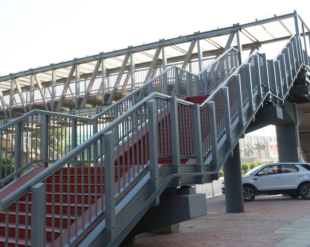 What is a walkway bridge?, China Manufacturers - EVERCROSS BRIDGE