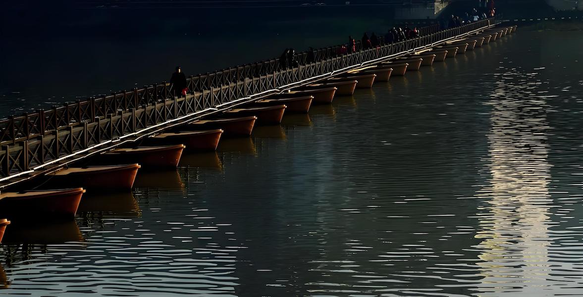 What are the maintenance requirements for floating bridges?, China ...